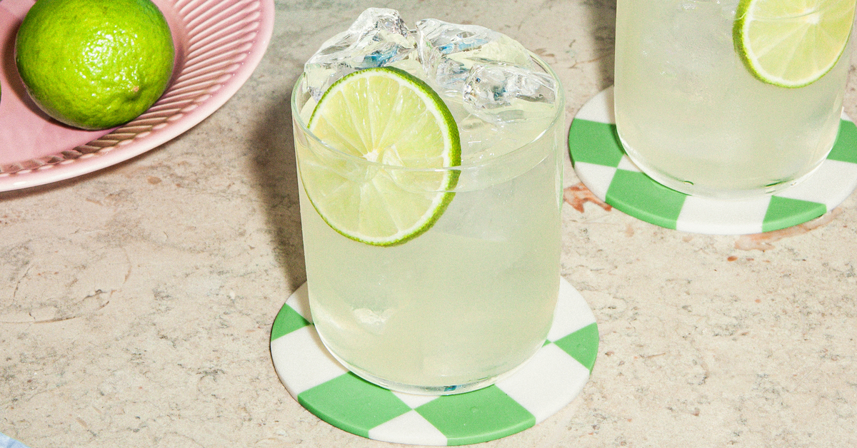 Vodka Lime Recipe | Absolut Drinks