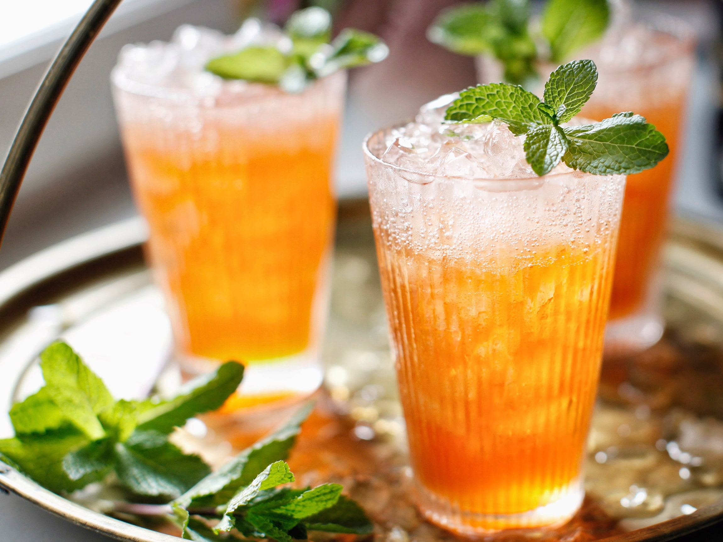 Planters Punch Cocktail PLANTERS PUNCH 🥊 , 3 Oz Rum, 1 Oz Lime, 1/4